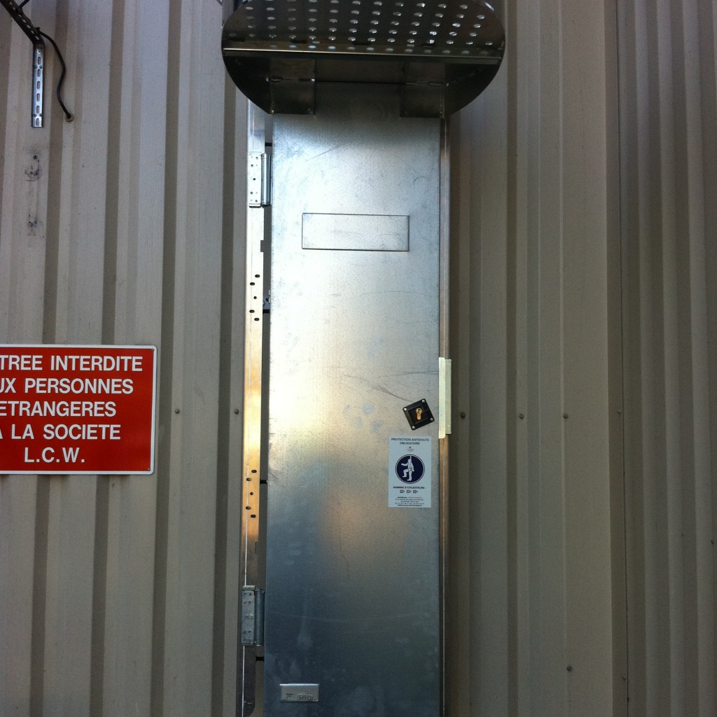 Porte de condamnation type coutier sur échelle crinoline - Cleas Protection